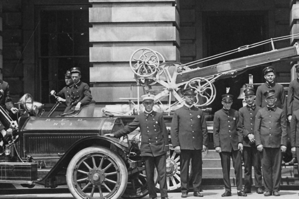 Close Views of Early Raleigh Fire Engines – Legeros Fire Blog